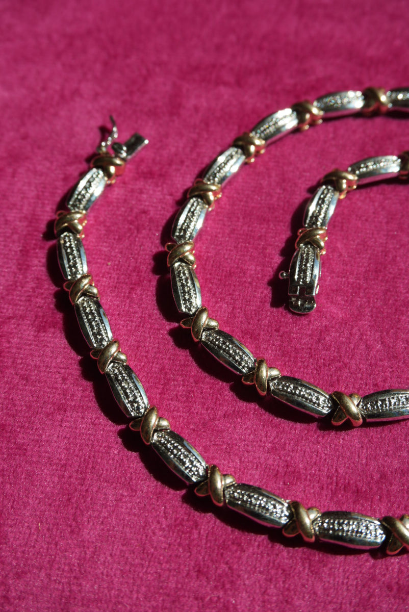 NOT UR MOMS CHAIN – ONEGO7DEN